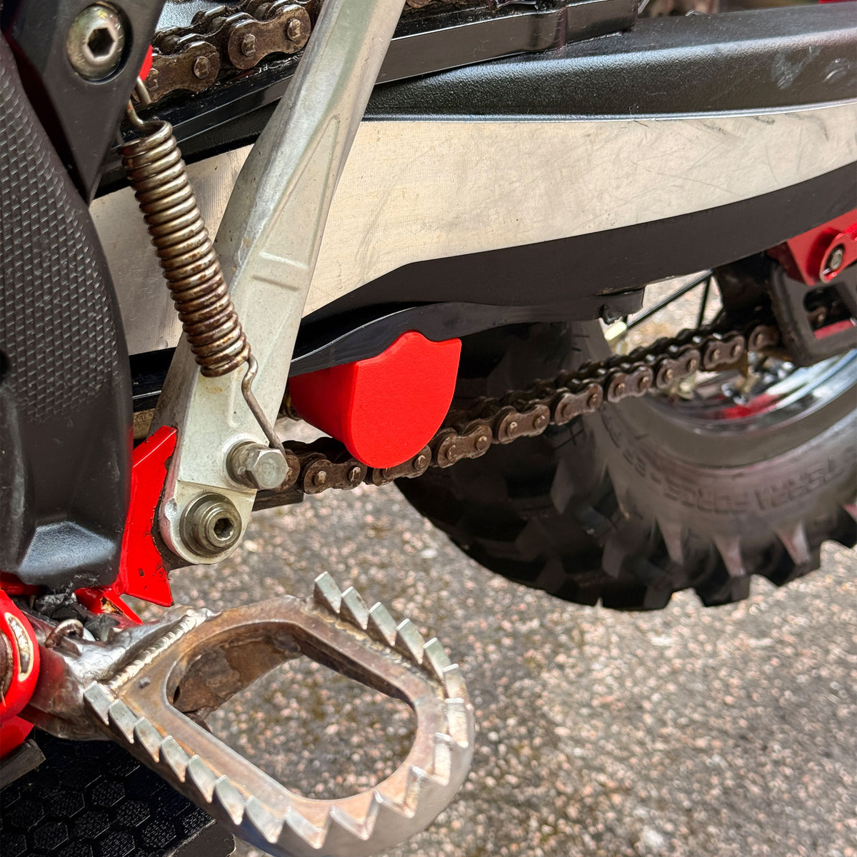 Chain Adjustment Block – Enduro-Pro